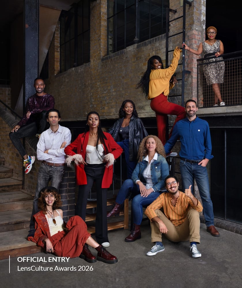 Frederic Aranda - Group Portraits | LensCulture